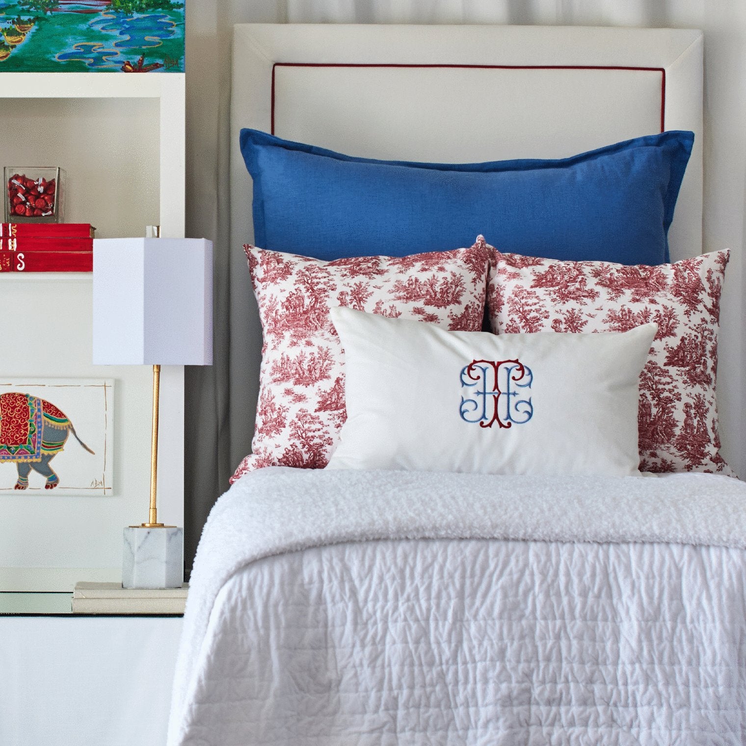 The Monogram Shop – Dorm Decor